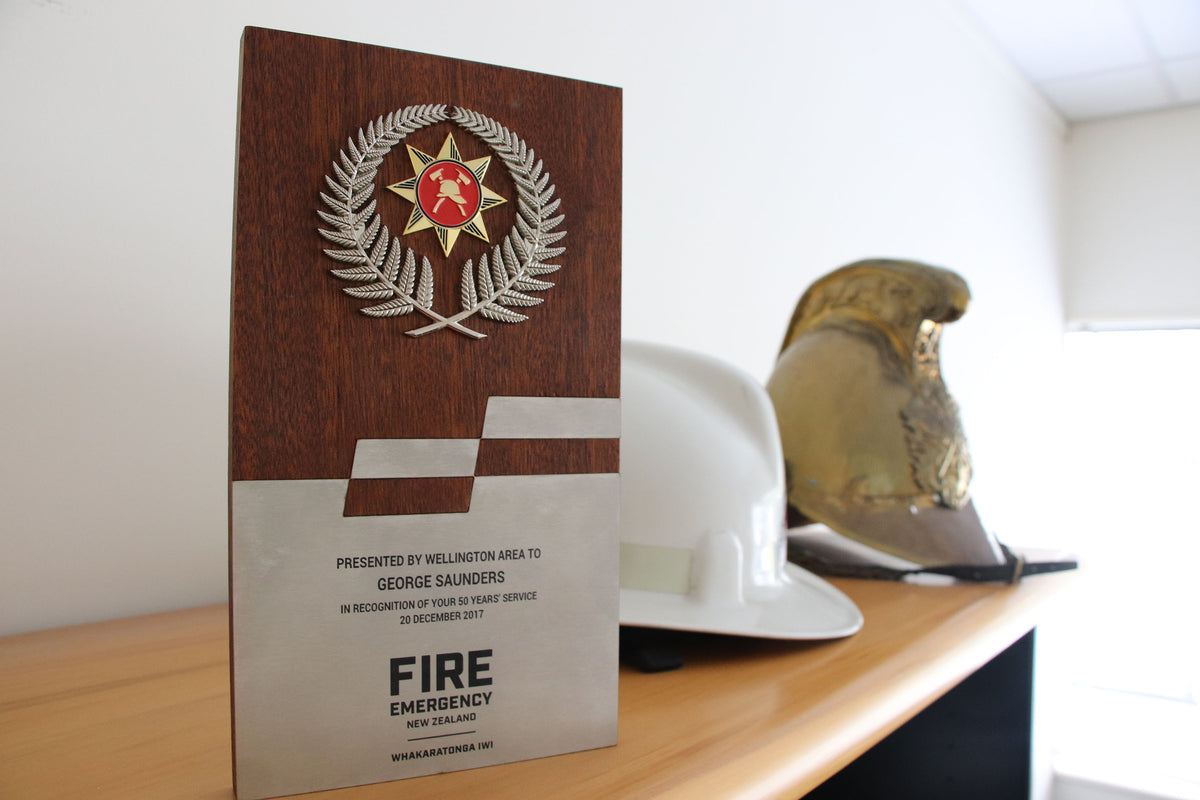 Plaques, Mini Medals & Ribbons – UFBA Fire Shop